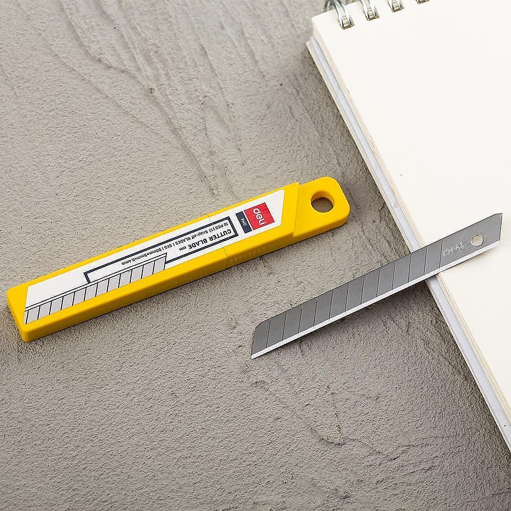 Makroclick | DELI CUTTER BLADE 80X9MM E2012*10